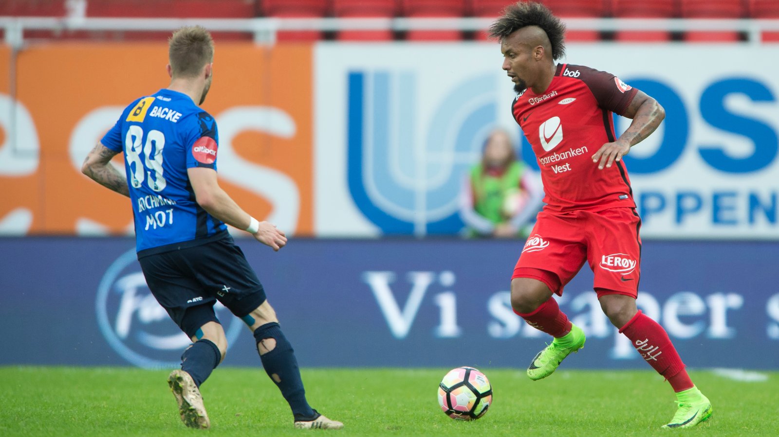 Acosta på samling med landslaget / Brann