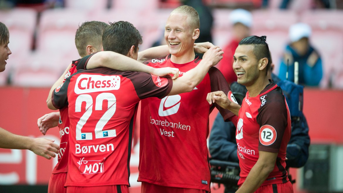 Brann vant i regnet / Brann