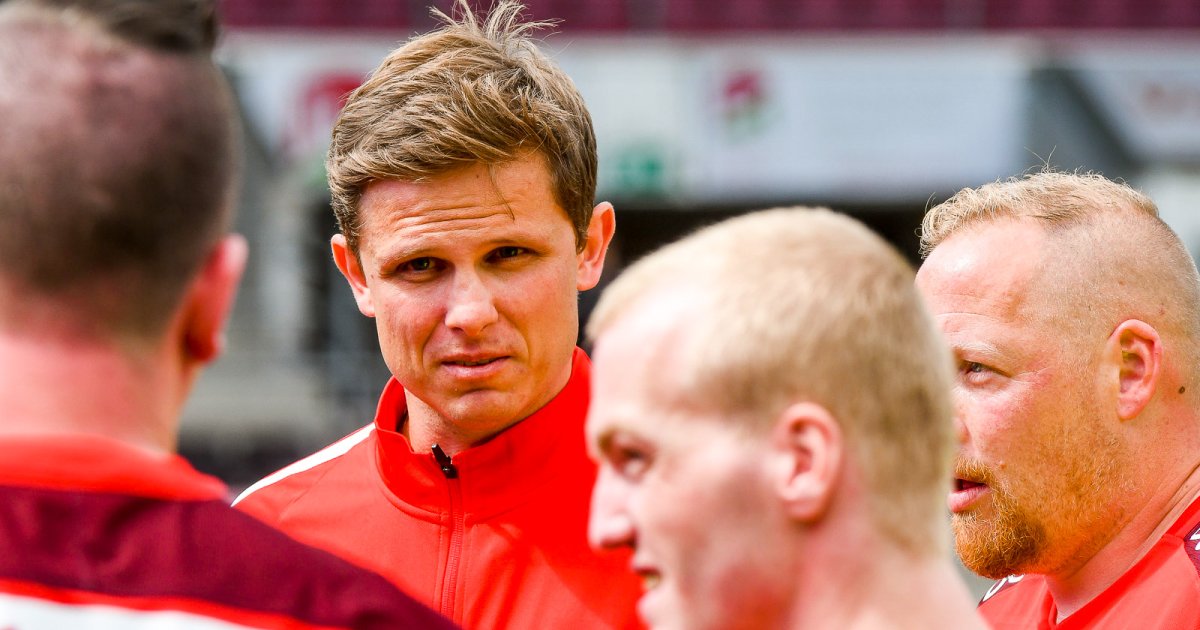 Erlend blir med videre / Brann