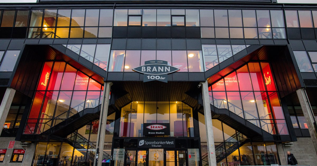 Kaller inn til pressekonferanse / Brann